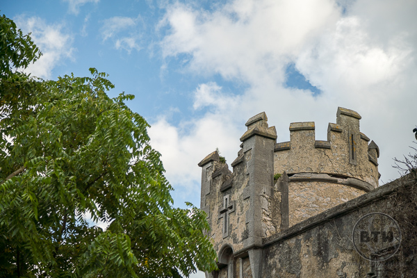 A Glimpse of Howth Castle - BIG tiny World Travel